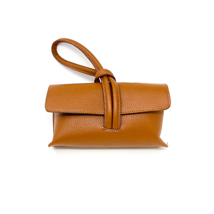 German Fuentes Wholesale of Leather Handbags, Belts and Accessories